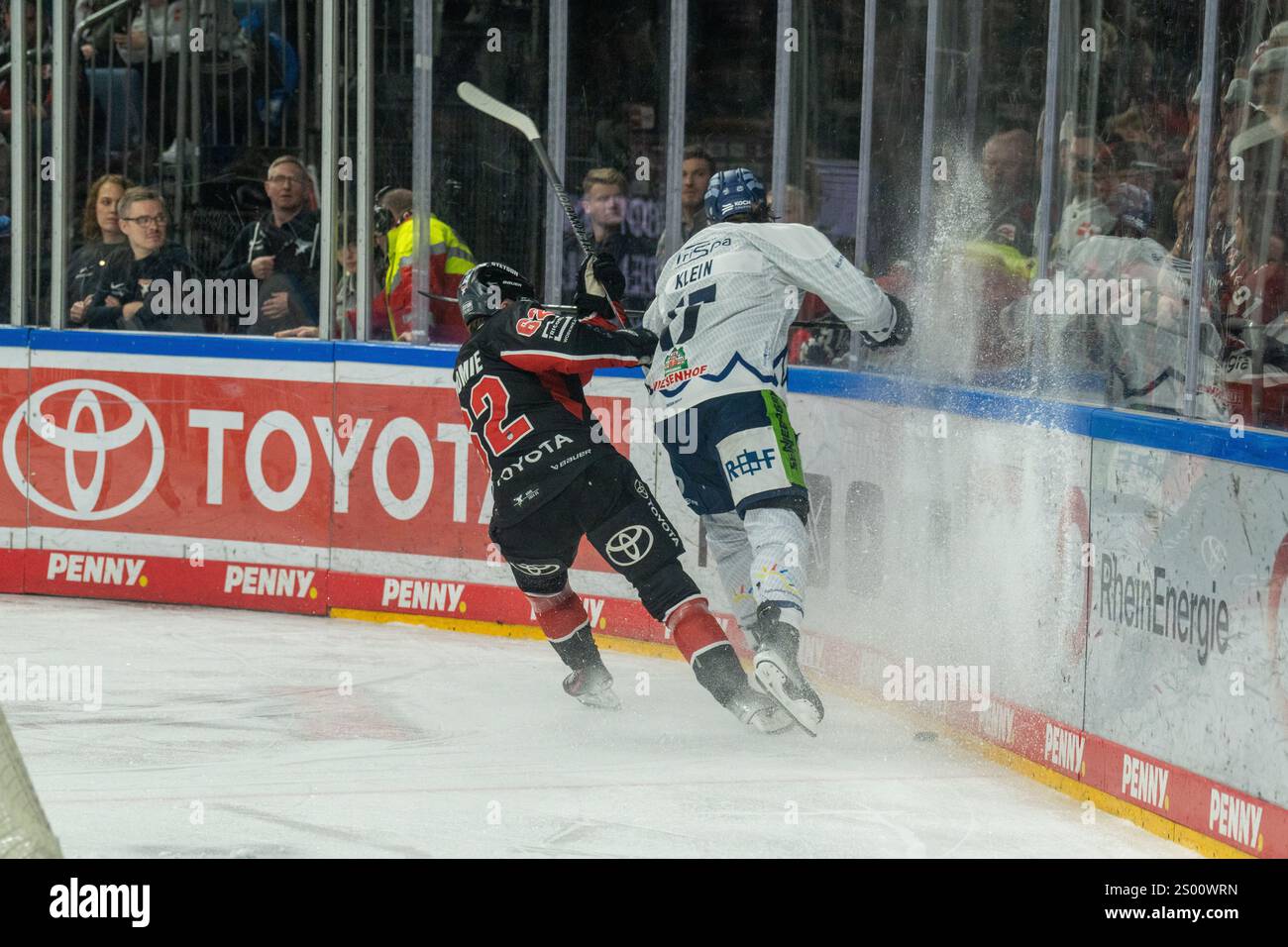 11.10.2024, DEL, German Ice Hockey League Season 2024/25, 29. Matchday ...