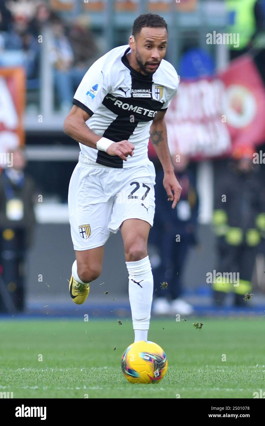 Hernani seen in action during the Serie A match between Roma vs Parma ...