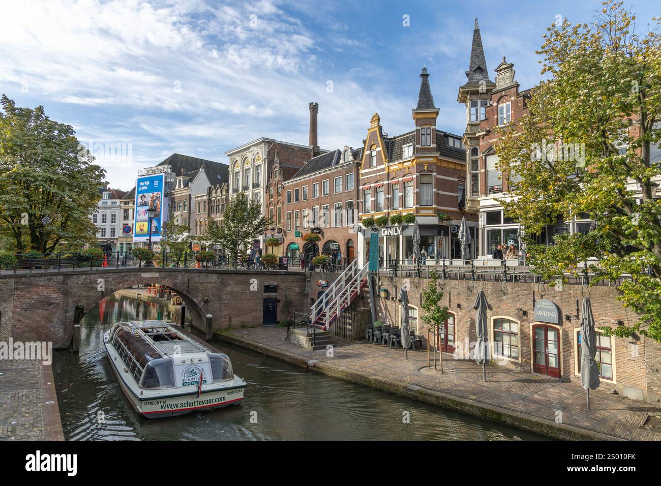 Utrecht in the Netherlands, 6 October 2023. Tour boat in a canal under ...