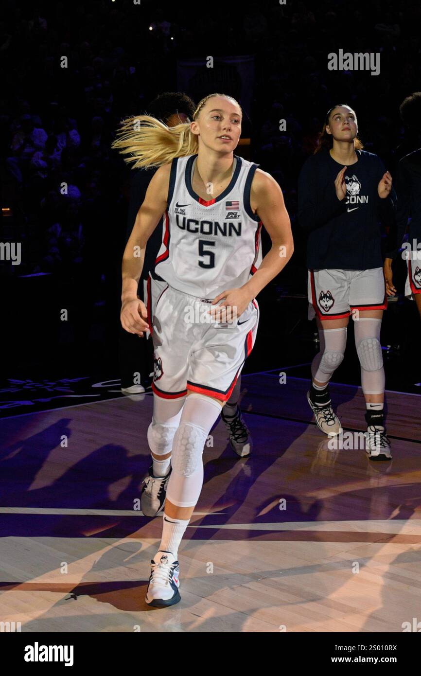 December 17, 2024: UConn Huskies guard Paige Bueckers (5) runs on the ...