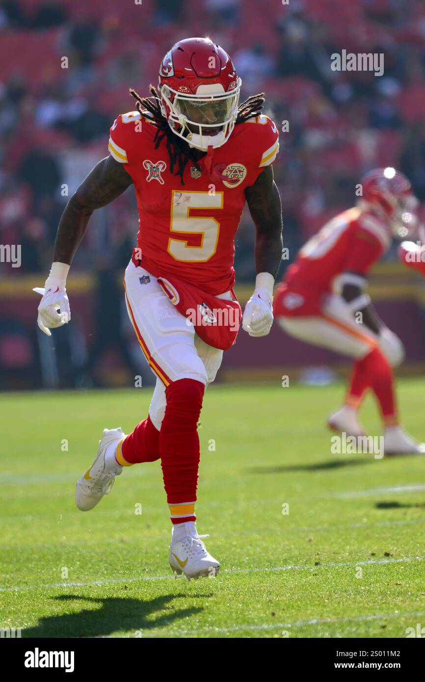 Kansas City Chiefs wide receiver Hollywood Brown runs a route during ...