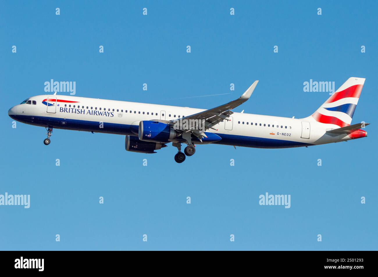Madrid Barajas Airport. Modern Airbus A321 neo airliner of the British Airways airline landing ...