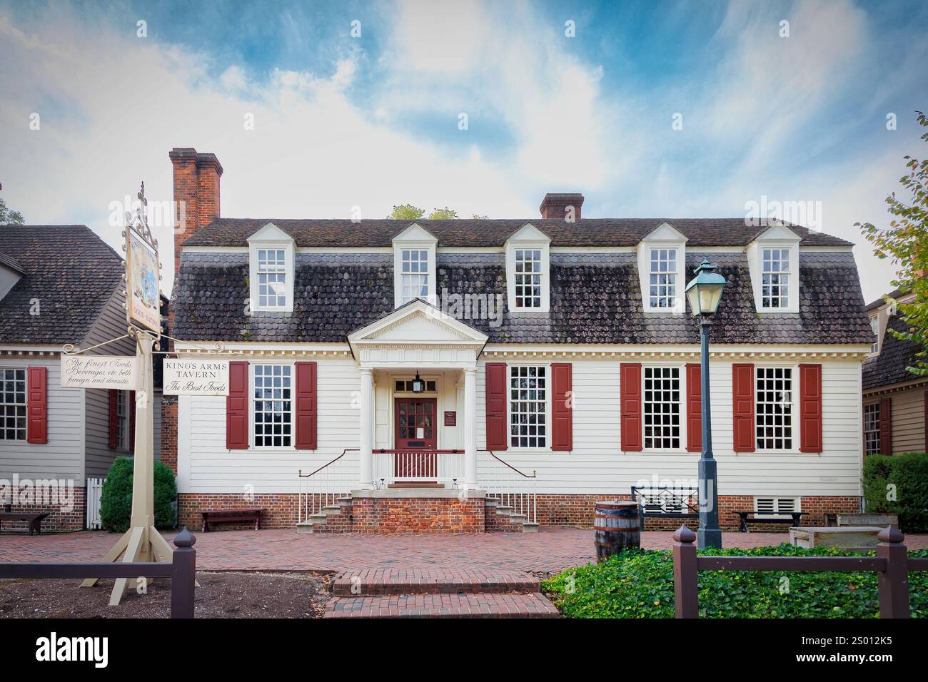 The Kings Arms Tavern on Duke of Gloucestor Street in the historic ...