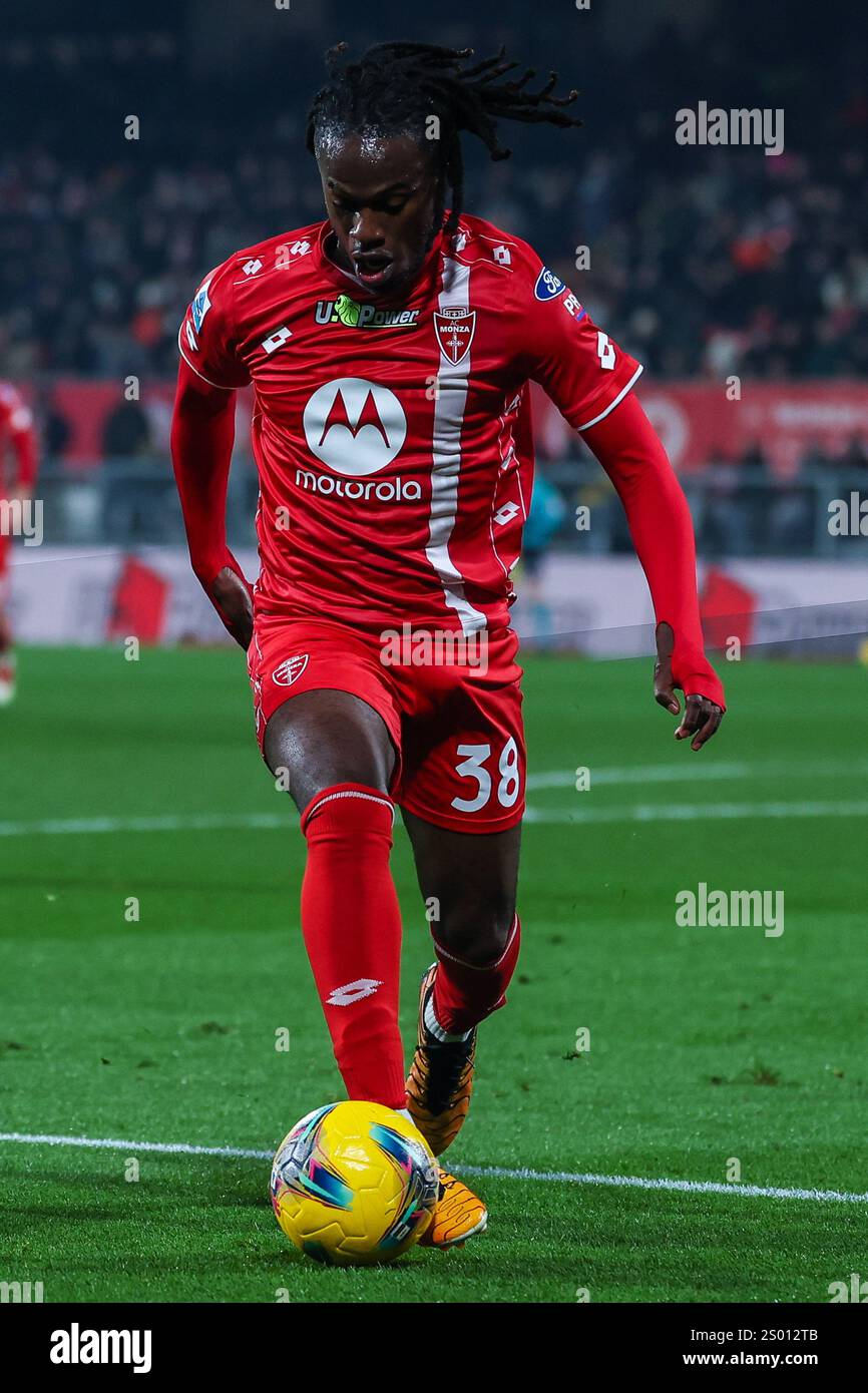 Monza, Italy. 22nd Dec, 2024. Warren Bondo of AC Monza seen in action ...