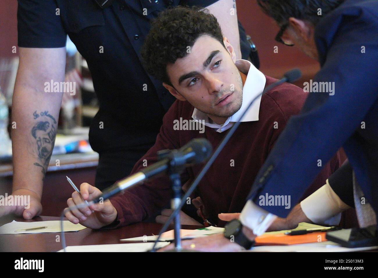 Luigi Mangione appears in Manhattan Criminal court for his arraignment ...