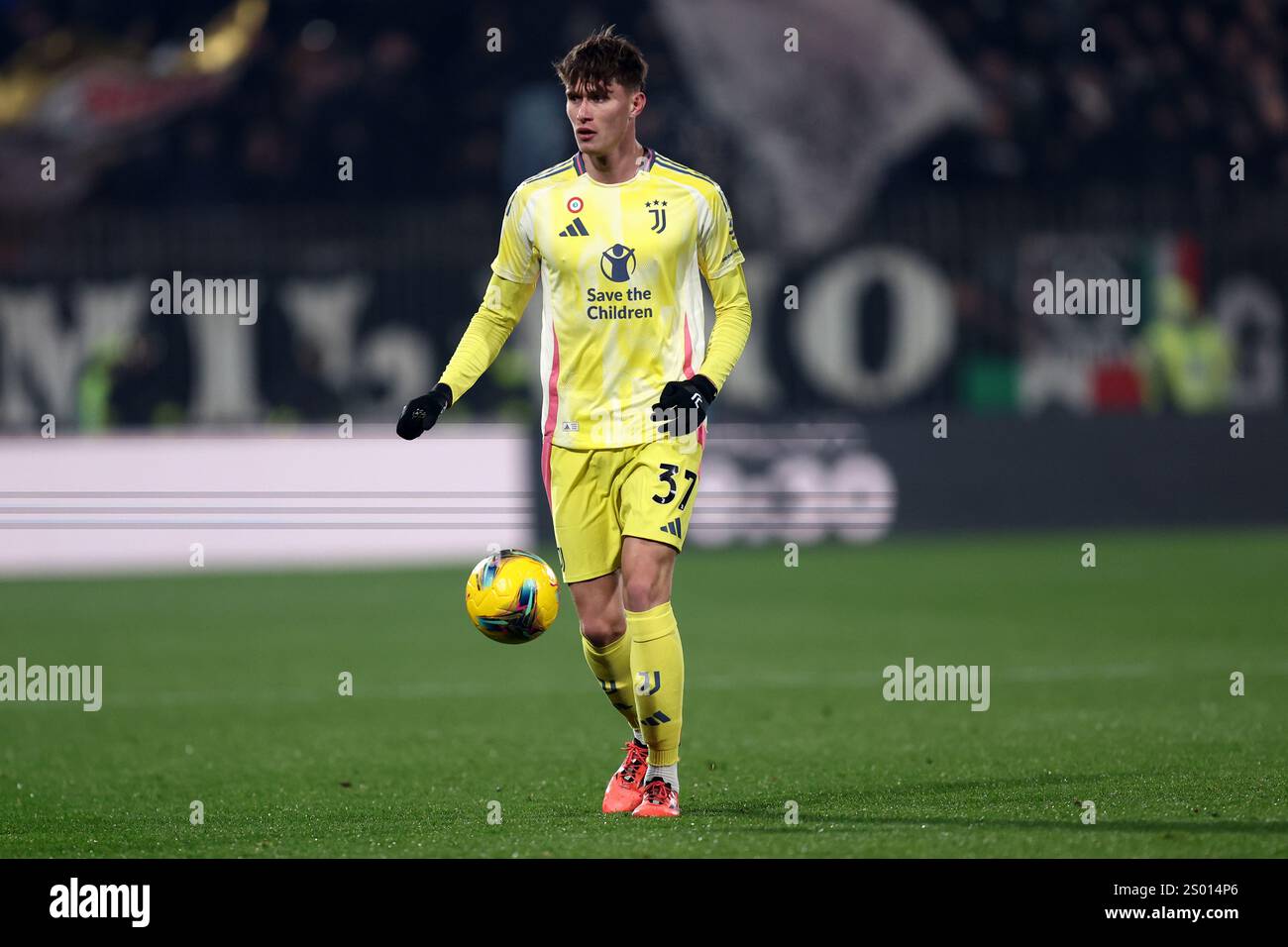Monza, Italy. 22nd Dec, 2024. Nicolo Savona of Juventus Fc in action ...