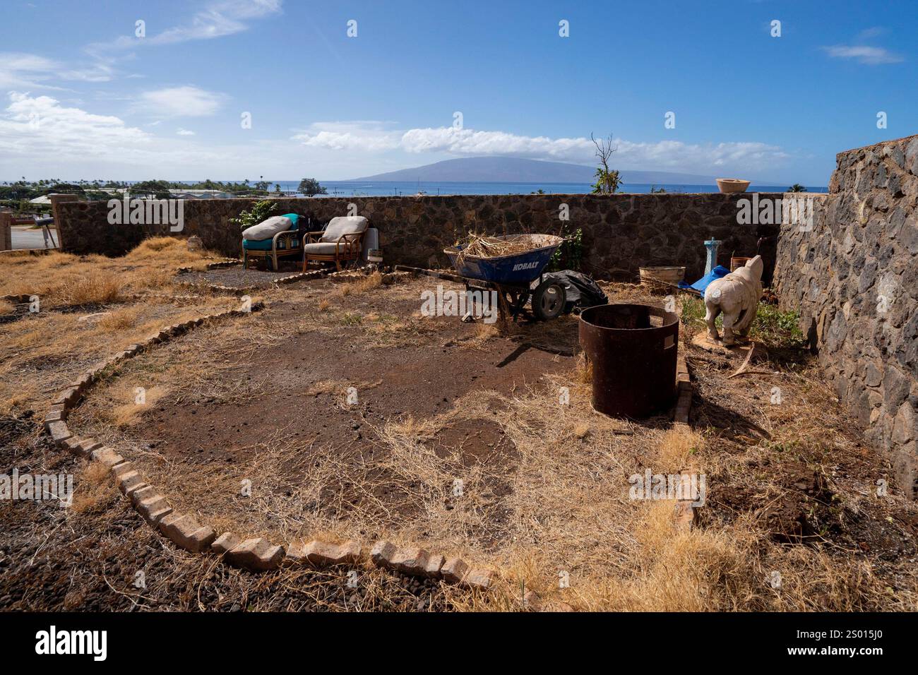 The lot where the four-bedroom house Tamara Akiona and her ten family ...