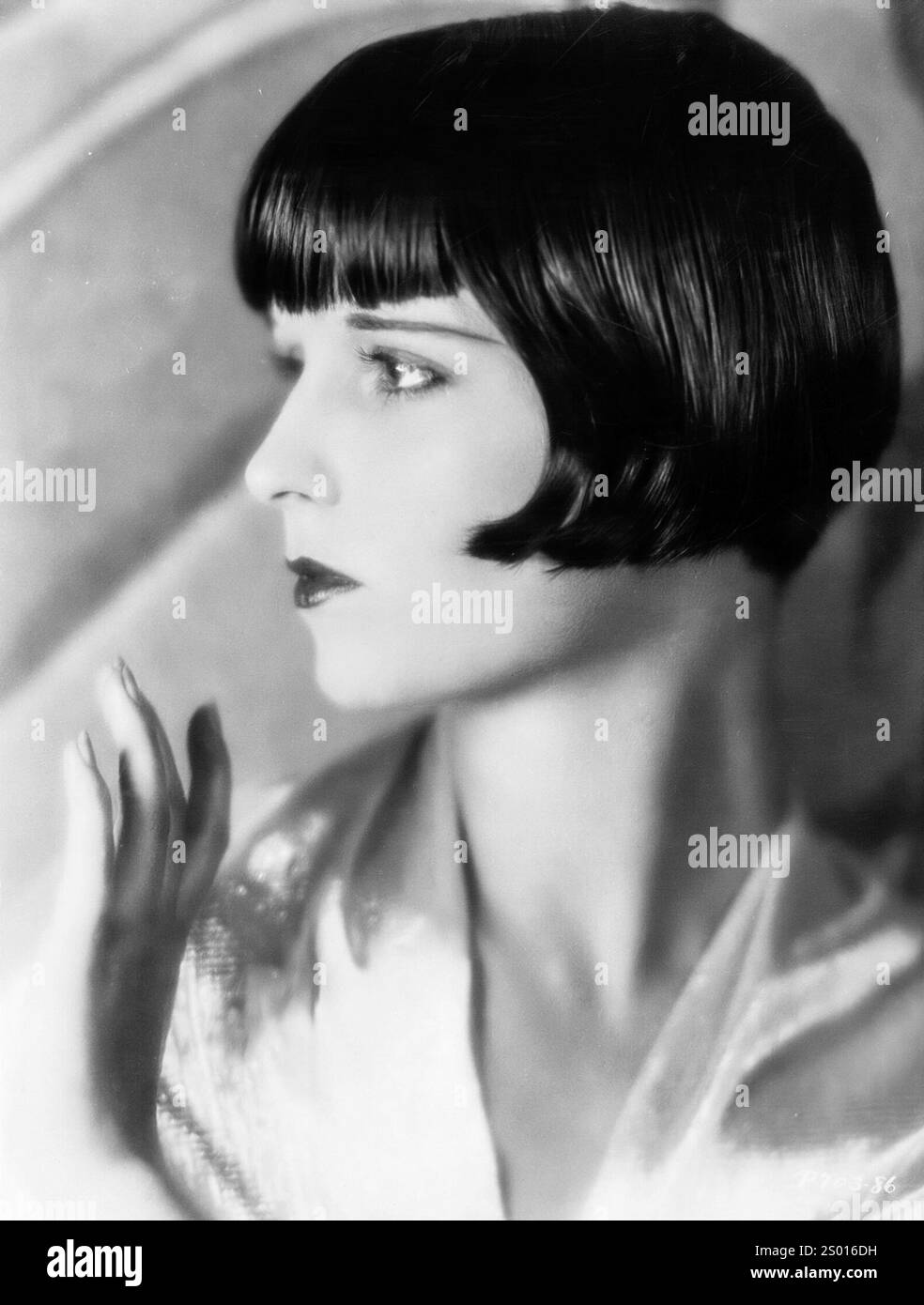 Louise brooks hi-res stock photography and images - Alamy