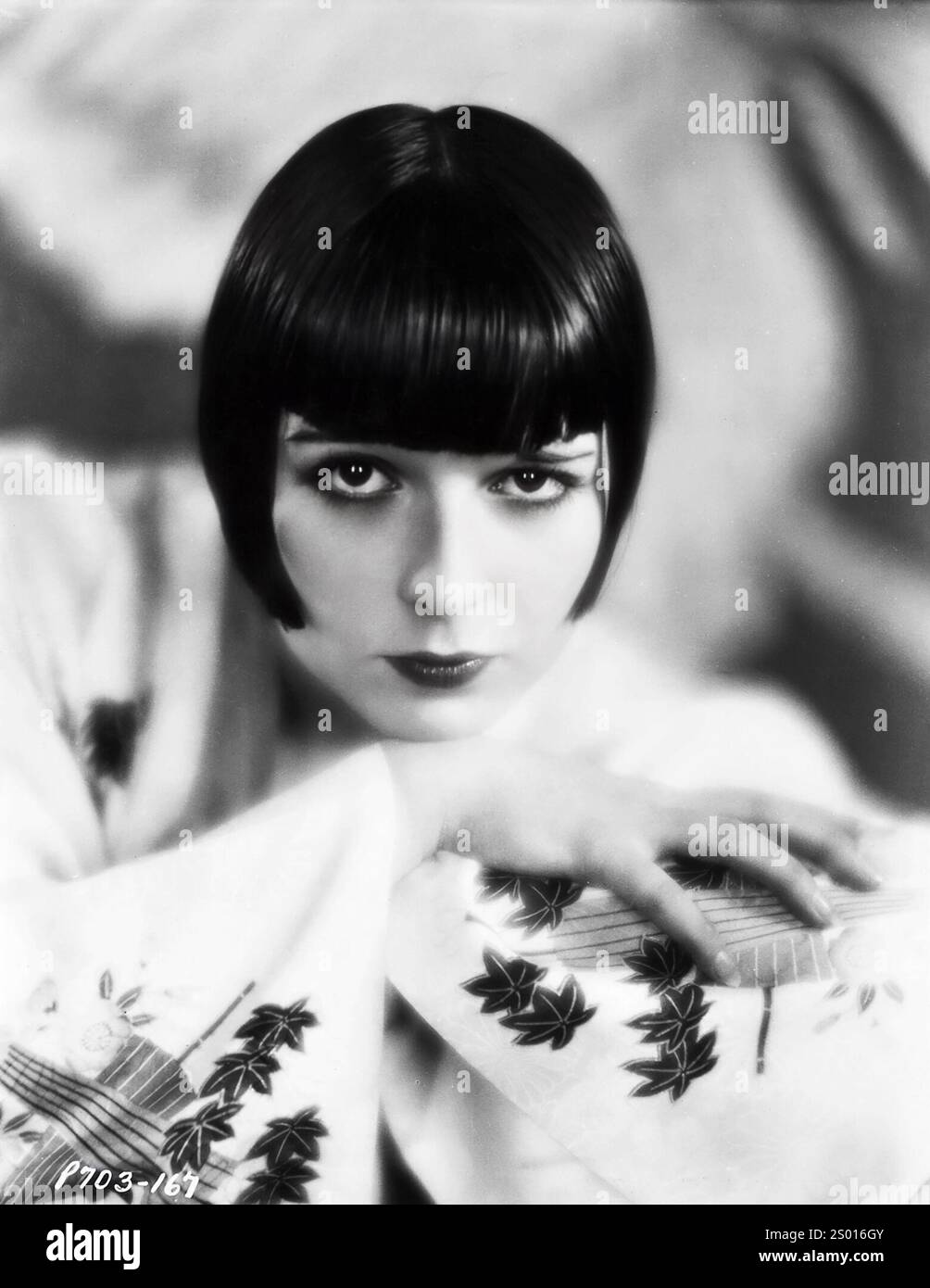 Publicity photo of Louise Brooks by Eugene Robert Richee (Paramount ...