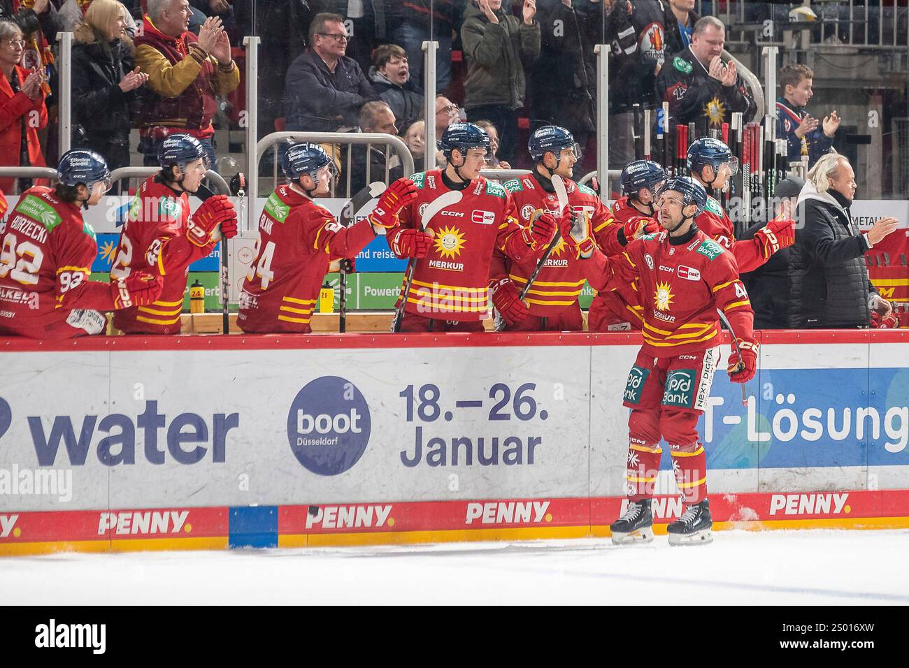 22.12.2024, Eishockey: Penny DEL, Saison 2024/2025, 29. Spieltag ...
