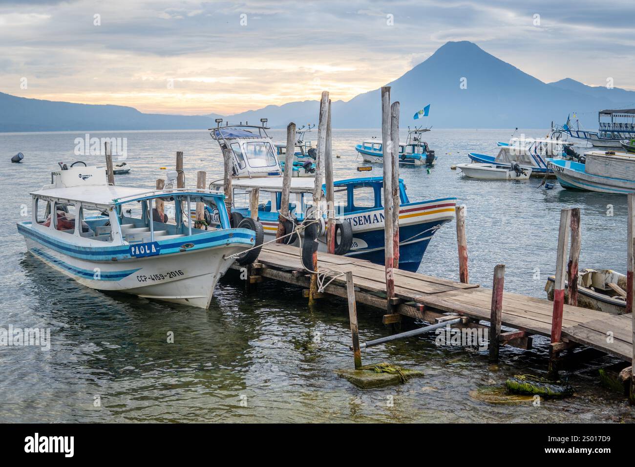 Panajachel, Lake Atitlan, Guatemala Stock Photo - Alamy