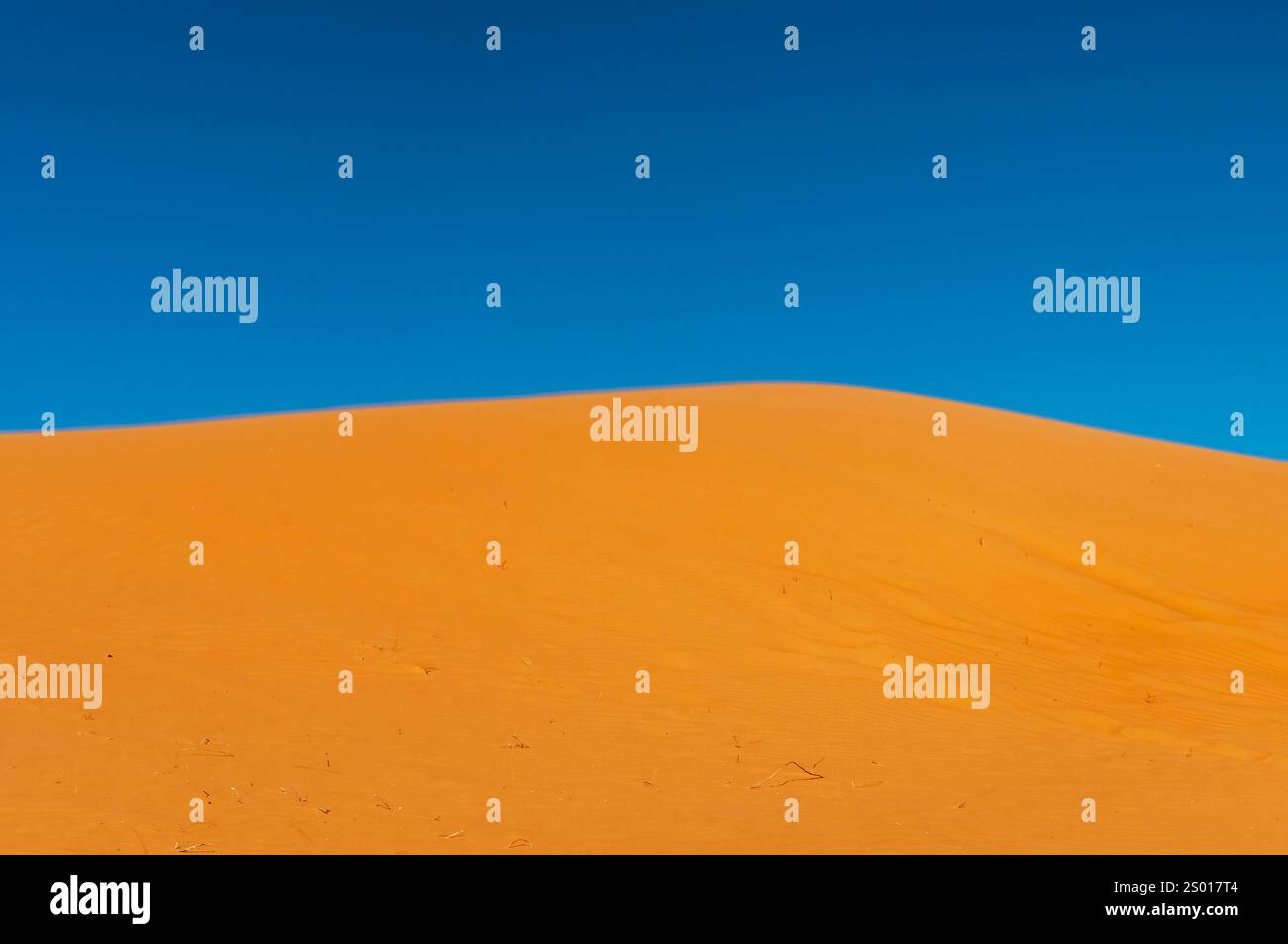 Big Red, Simpson Desert, Birdsville, Australia Stock Photo - Alamy