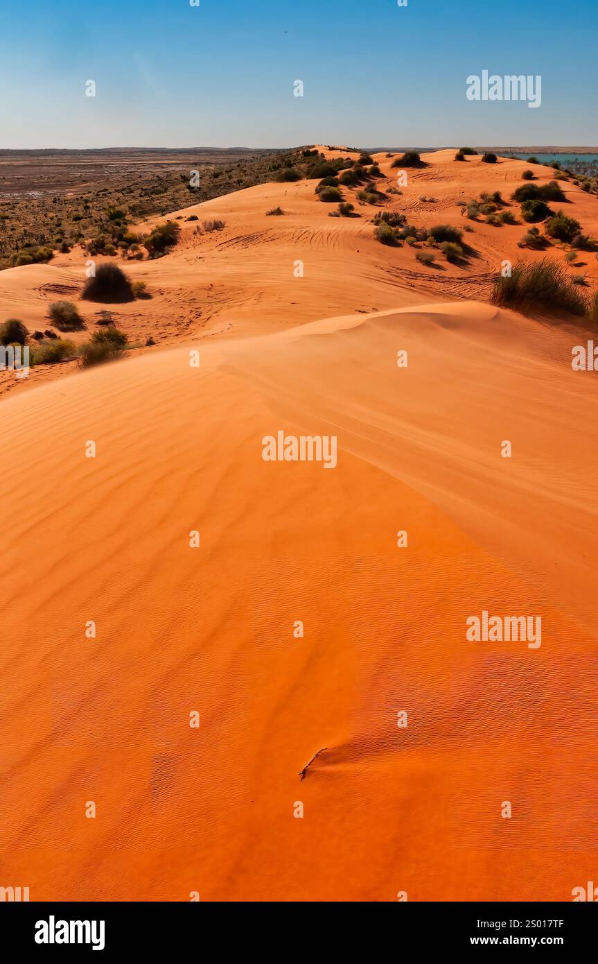 Big Red, Simpson Desert, Birdsville, Australia Stock Photo - Alamy