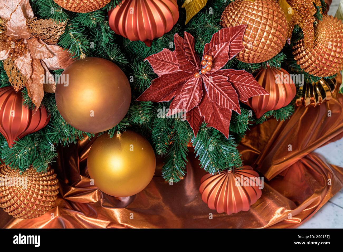 Christmas Tree Decorations Detail Stock Photo - Alamy