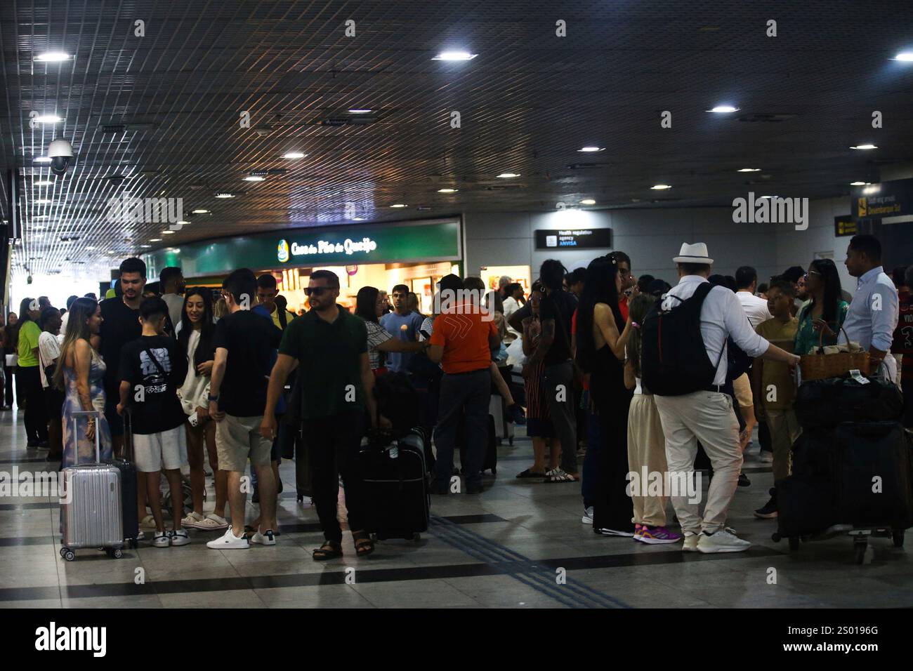 PE - RECIFE - 12/23/2024 - RECIFE, AIRPORT MOVEMENT - Passenger ...