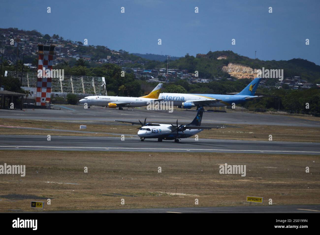 PE - RECIFE - 12/23/2024 - RECIFE, AIRPORT MOVEMENT - View of an ...