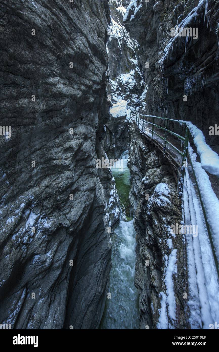 Winter, snowy landscape, river Breitach and hiking trail through the ...