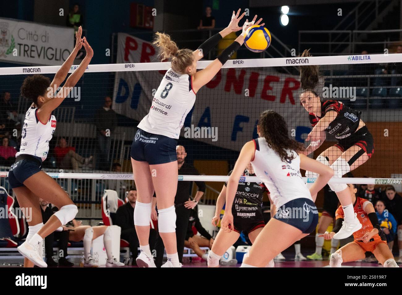 Volley Bergamo 1991 blocking during Volley Italian Championship Serie A ...