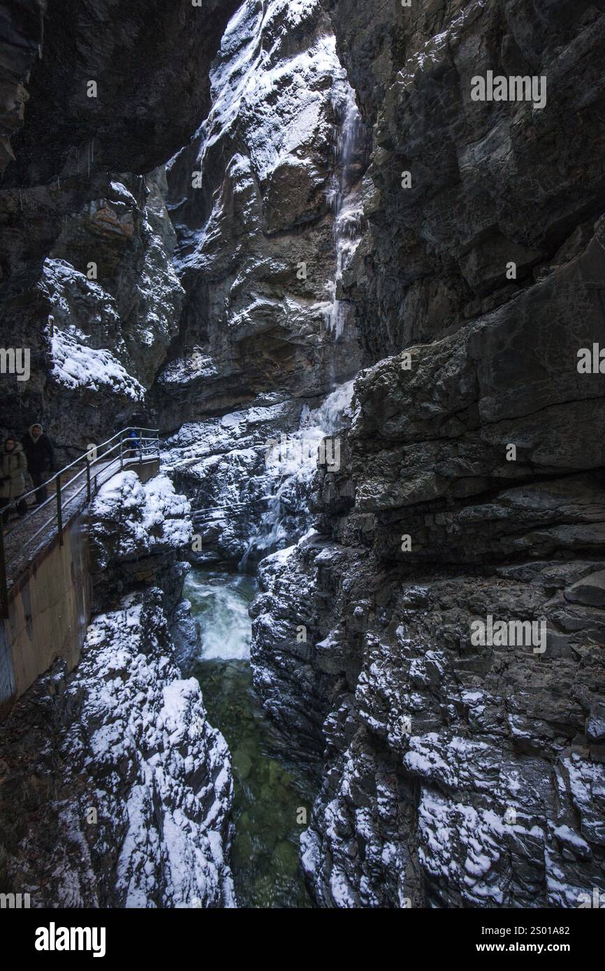 Winter, snowy landscape, river Breitach and hiking trail through the ...