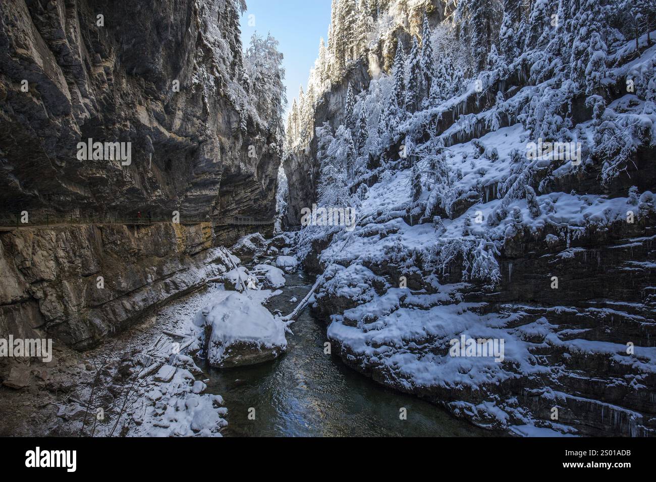 Winter, snowy landscape, river Breitach and hiking trail through the ...