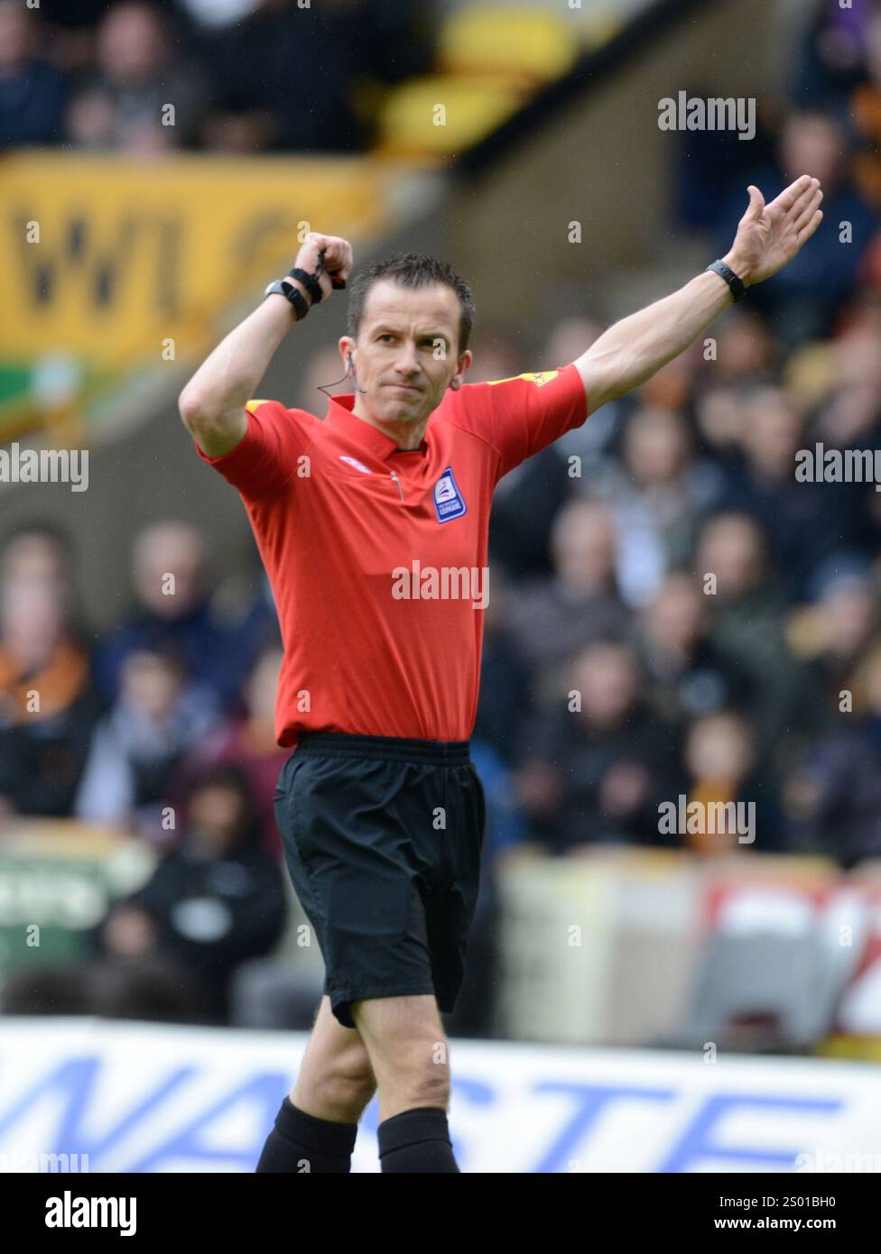 Referee Keith Stroud. Football -nPower Football League Championship ...