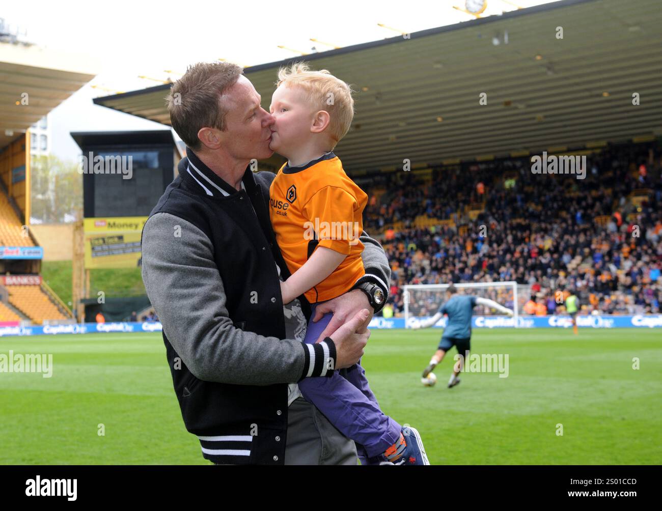 Jody Craddock of Wolverhampton Wanderers kisses his son Toby Stock ...
