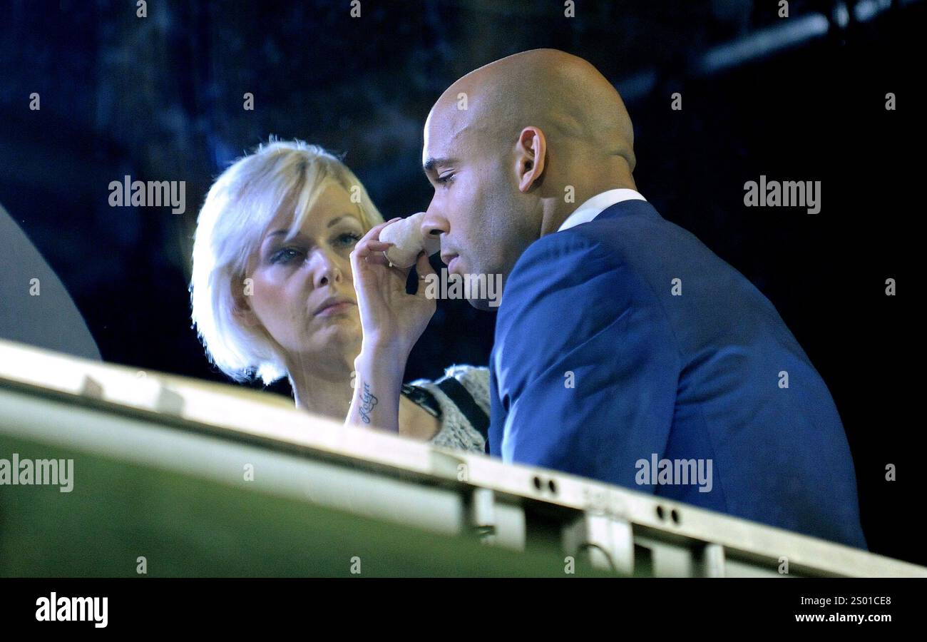 Former Wolverhampton Wanderers goalkeeper Matt Murray gets a quick ...