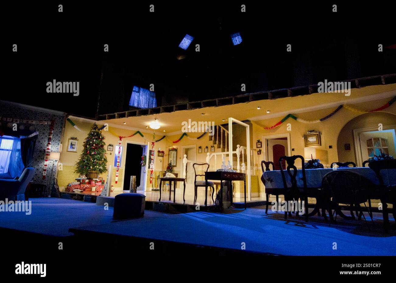 full stage set design for SEASON'S GREETINGS by Alan Ayckbourn at the ...