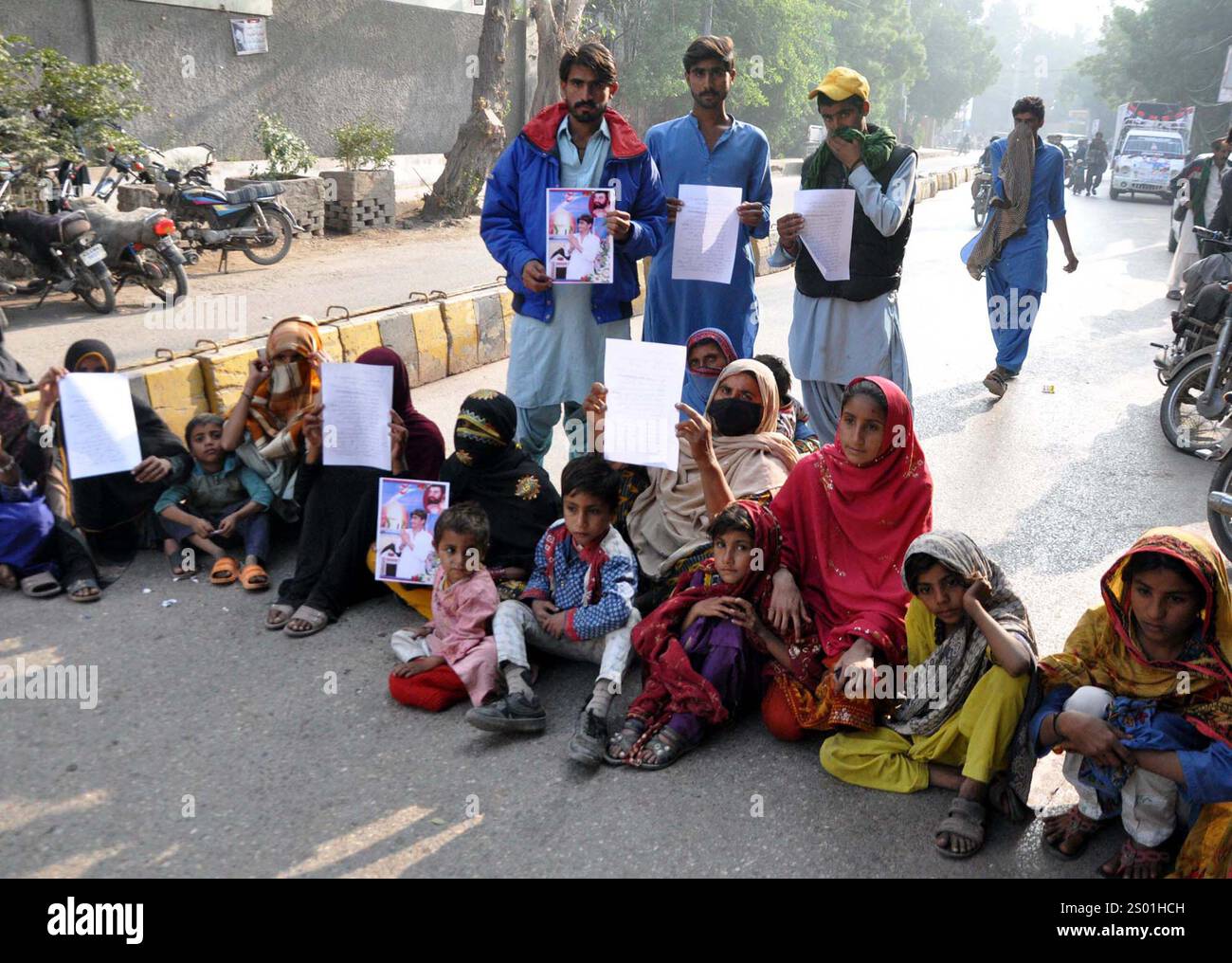 Residents of Tando Hyder are holding protest demonstration against ...