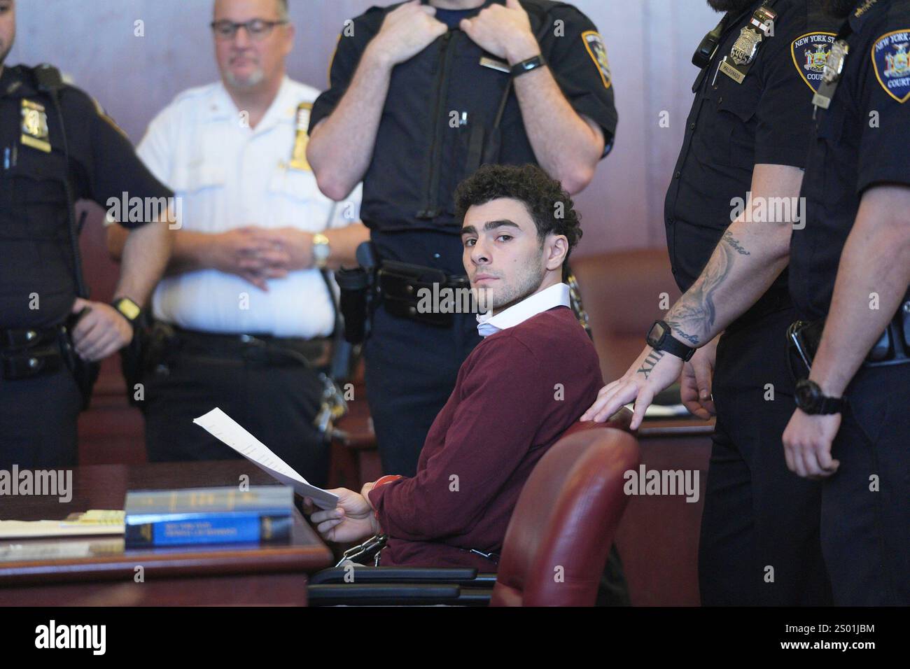 Luigi Mangione appears in Manhattan Criminal court for his arraignment ...