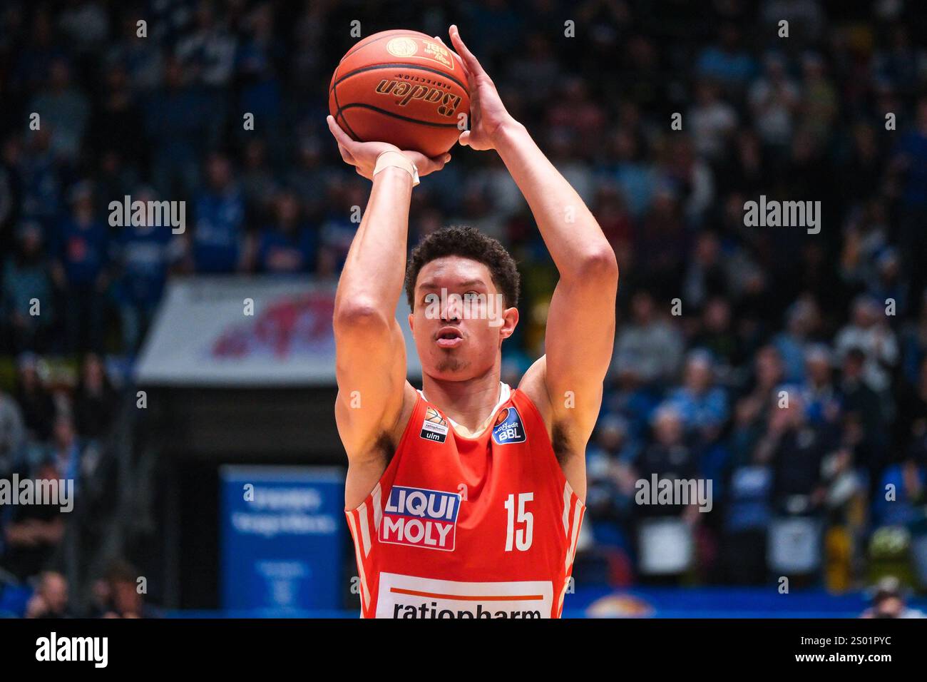 Isaiah Roby (Ratiopharm Ulm, #15) beim Freiwurf, GER, Skyliners ...