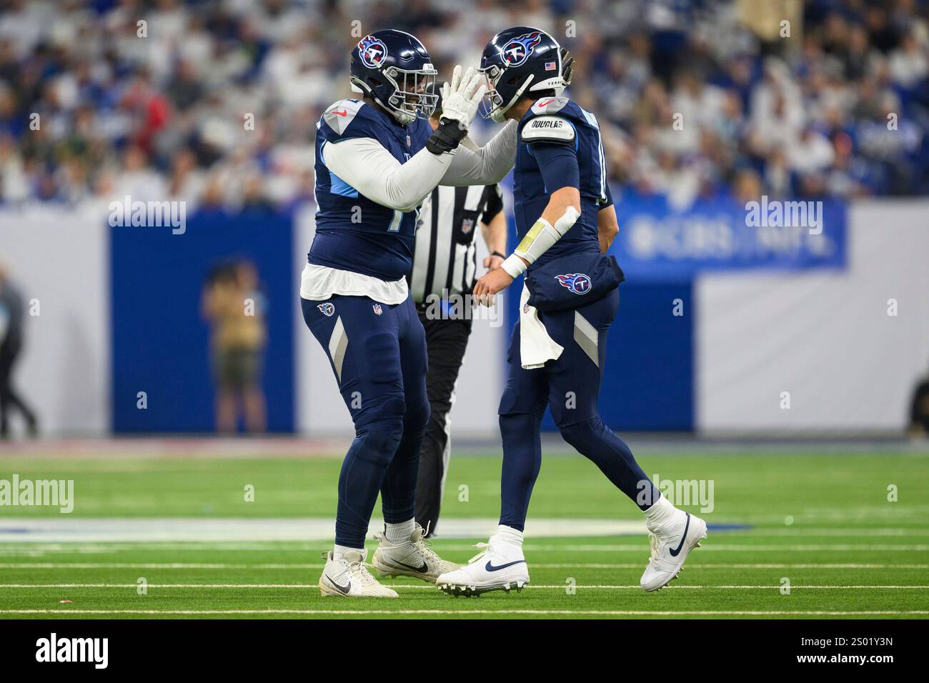 Tennessee Titans offensive lineman Andrew Rupcich (76) and Tennessee ...