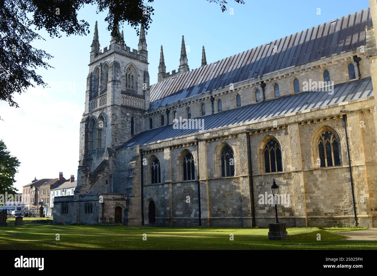 Selby abbey glass hi-res stock photography and images - Alamy