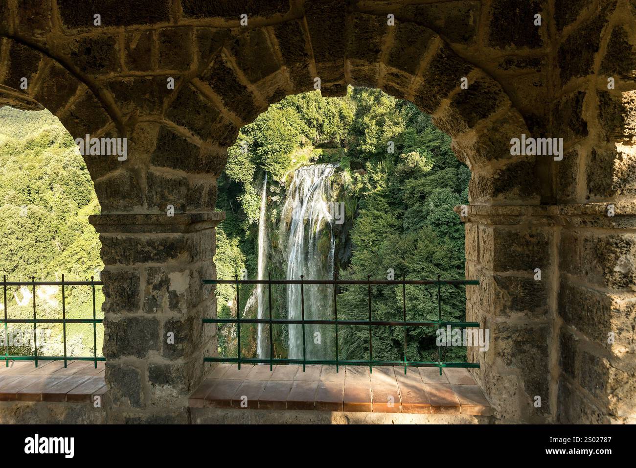 Wonderful Natural Sceneries of The Marmore Falls (Cascata delle Marmore ...