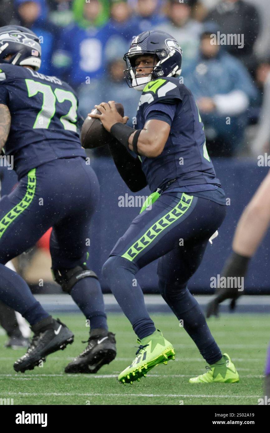 Seattle Seahawks quarterback Geno Smith (7) drops back to pass against ...