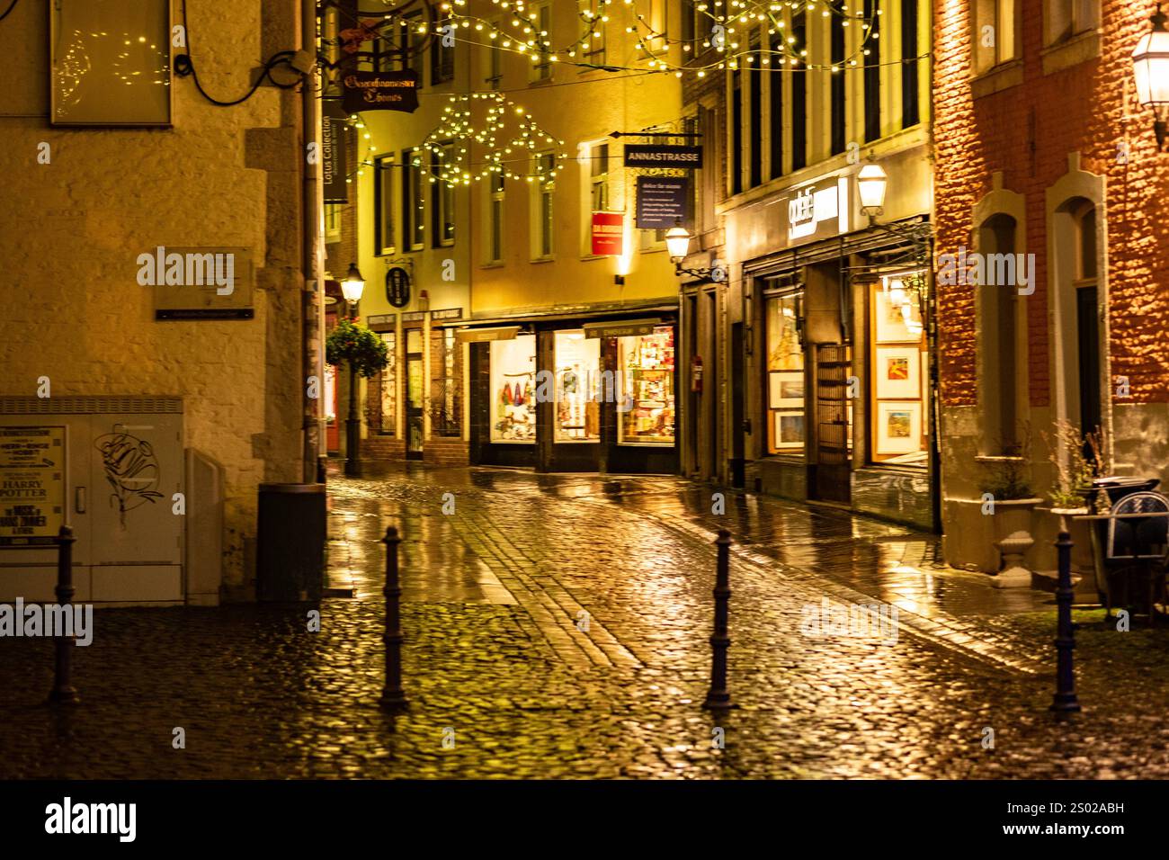 GERMANY - AACHEN - STREET November December daily Stock Photo - Alamy
