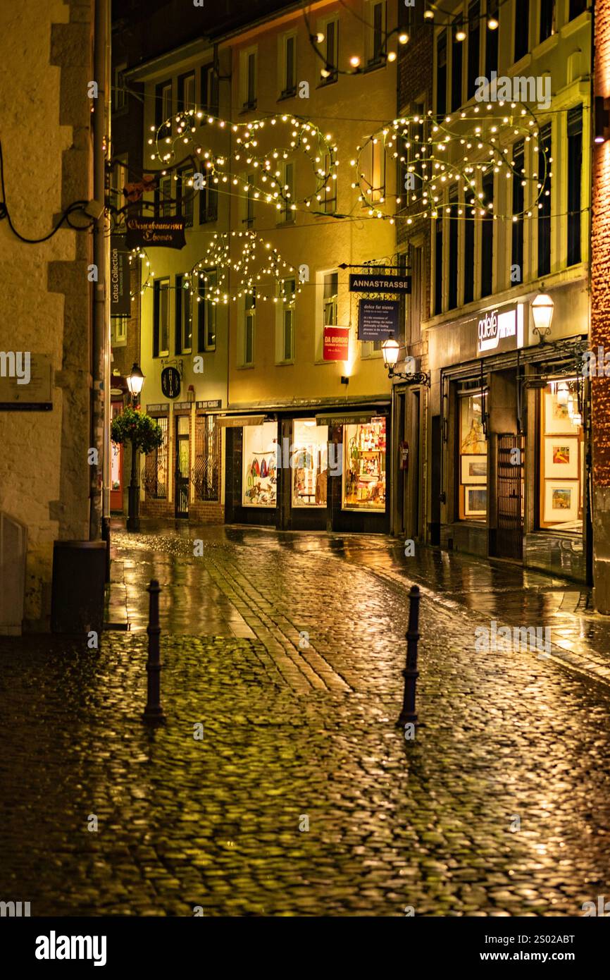 GERMANY - AACHEN - STREET November December daily Stock Photo - Alamy