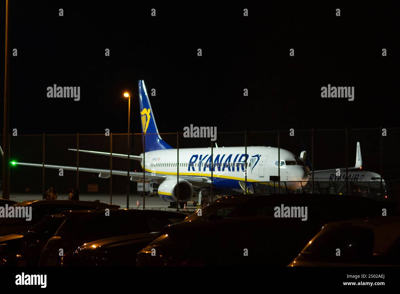 Flugzeug von Ryan Air am Flughafen Weeze am 18. Dezember 2024. GERMANY ...
