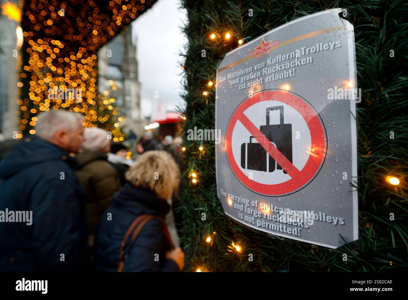Kofferverbot auf dem Weihnachtsmarkt auf dem Roncalliplatz: Nach der ...
