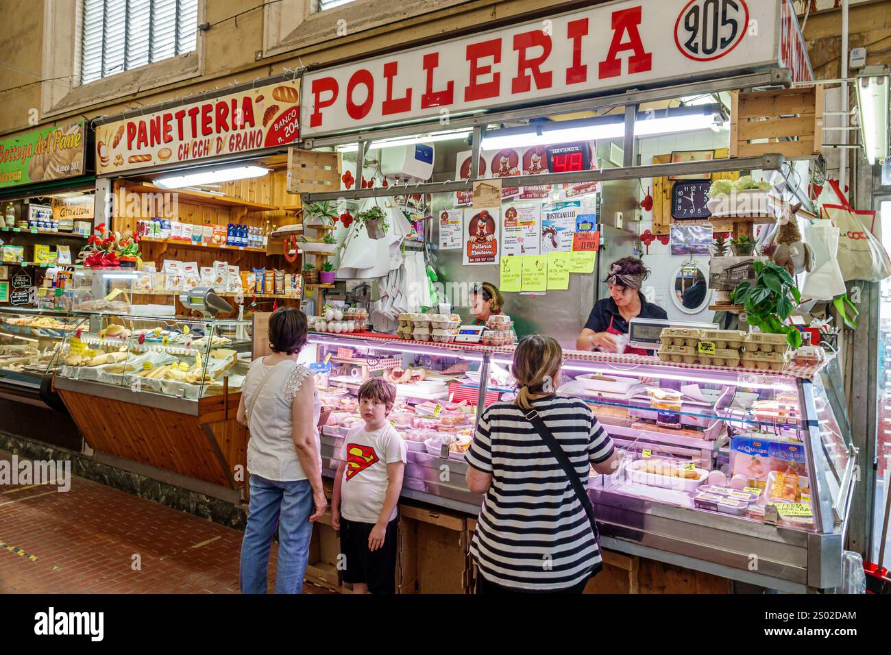 Polleria stall poultry shop hi-res stock photography and images - Alamy
