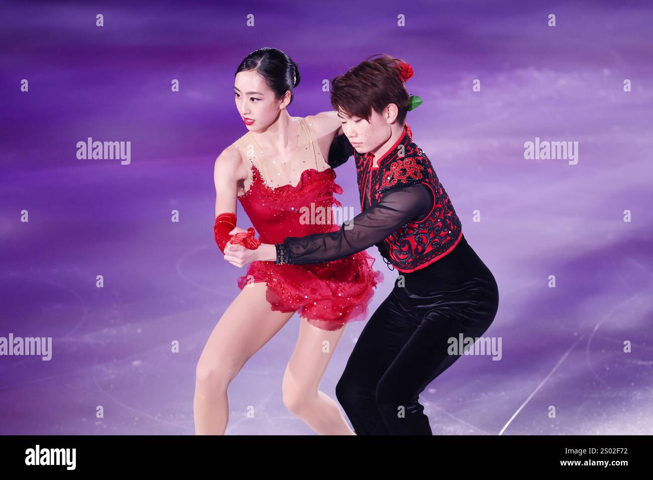 Towa Pharmaceutical RACTAB Dome, Osaka, Japan. 23rd Dec, 2024. (L to R ...