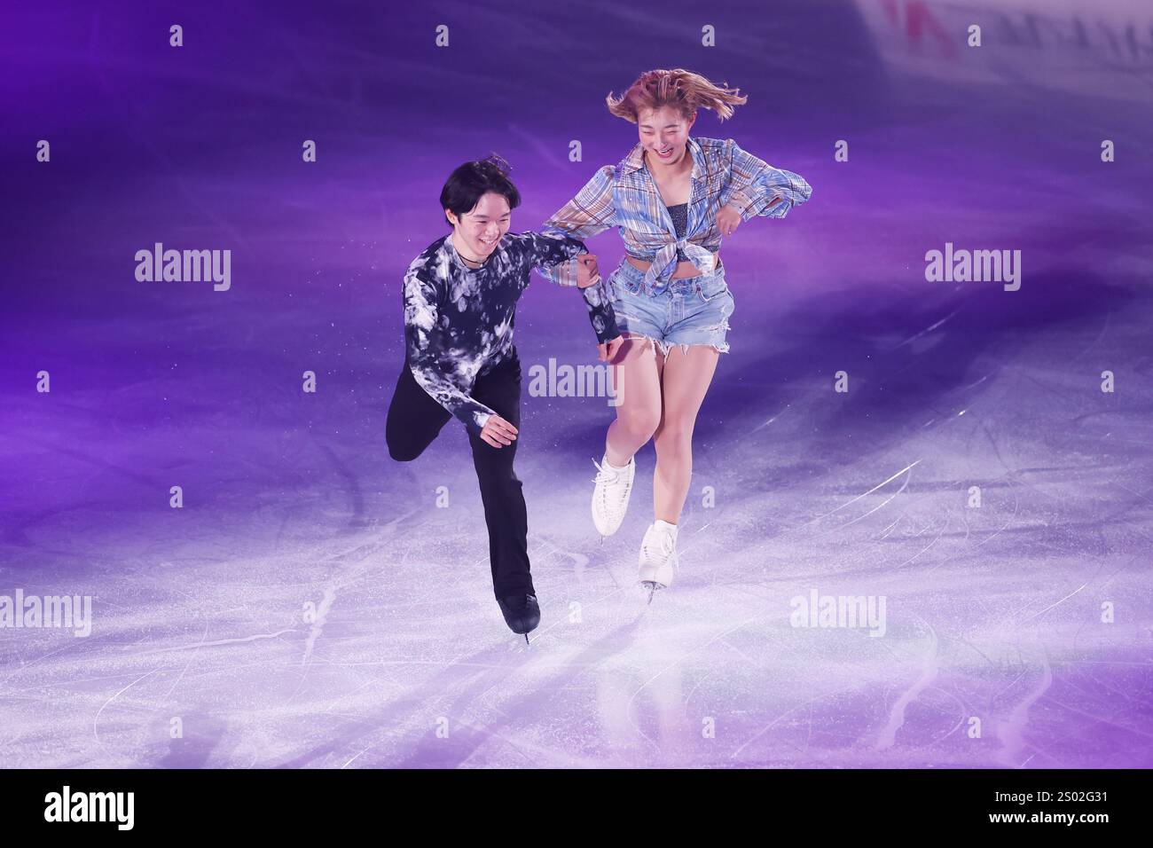 Towa Pharmaceutical RACTAB Dome, Osaka, Japan. 23rd Dec, 2024. (L to R ...