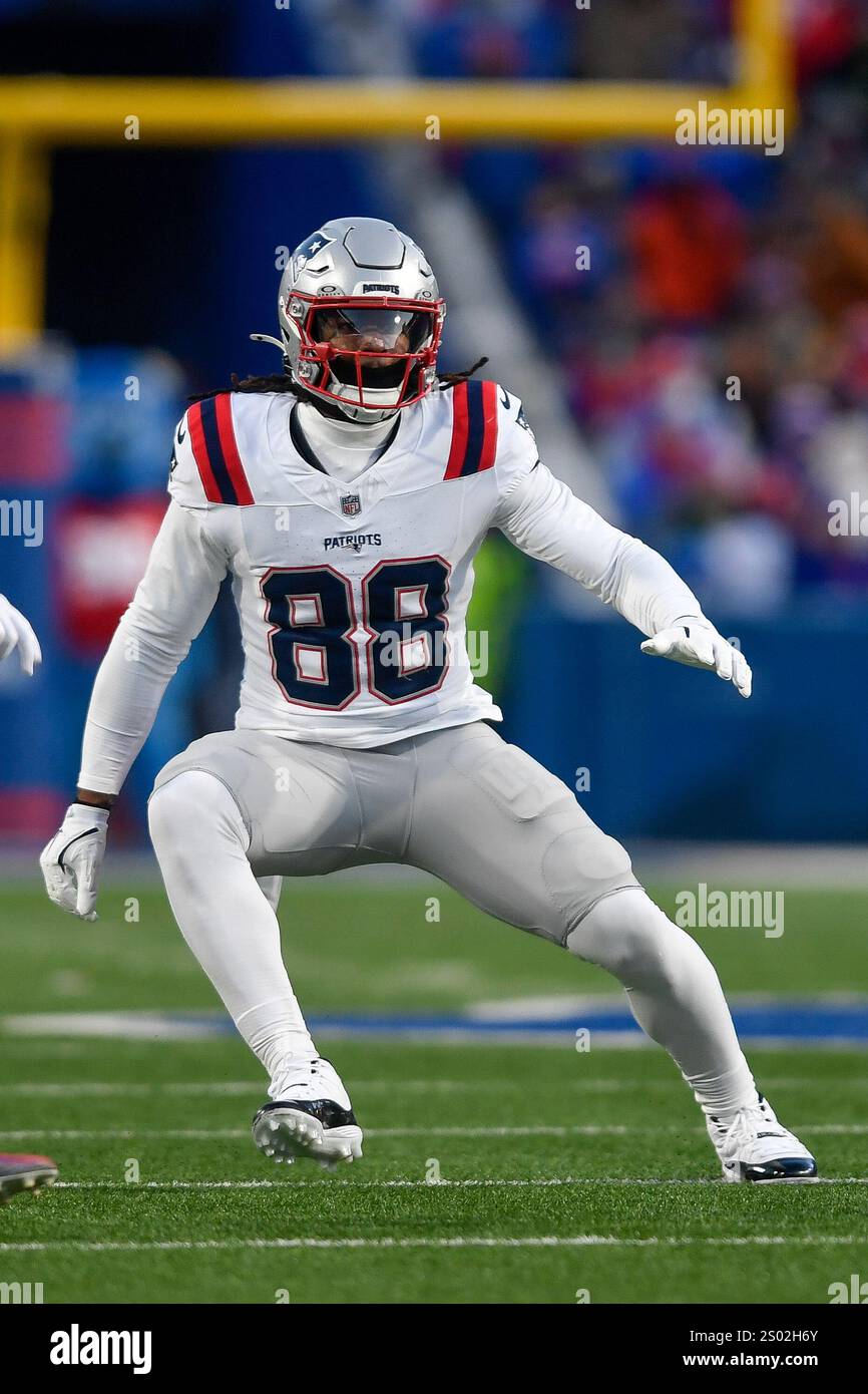 New England Patriots tight end Jaheim Bell (88) runs on the field ...