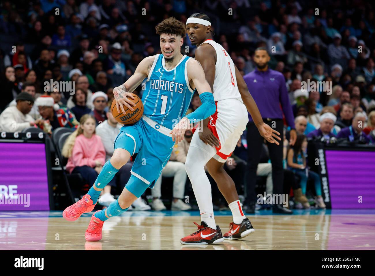 Charlotte Hornets guard LaMelo Ball (1) drives past Houston Rockets ...