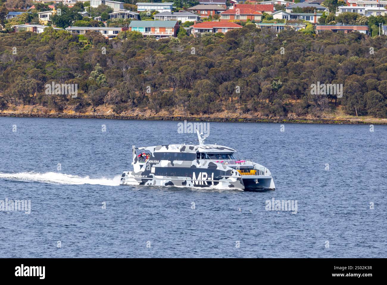Waterfront homes hobart hi-res stock photography and images - Alamy