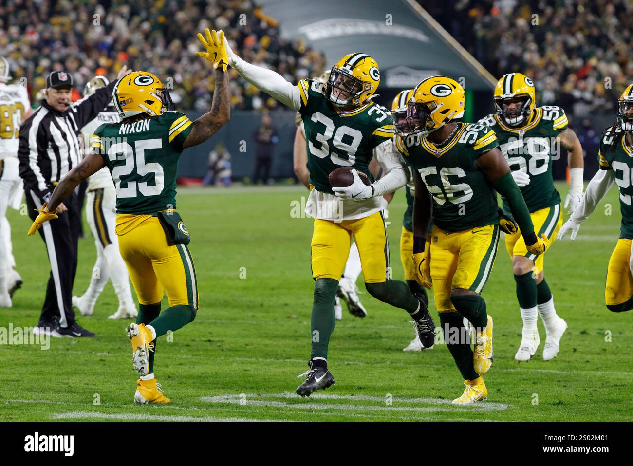 Green Bay Packers safety Zayne Anderson (39) celebrates his ...