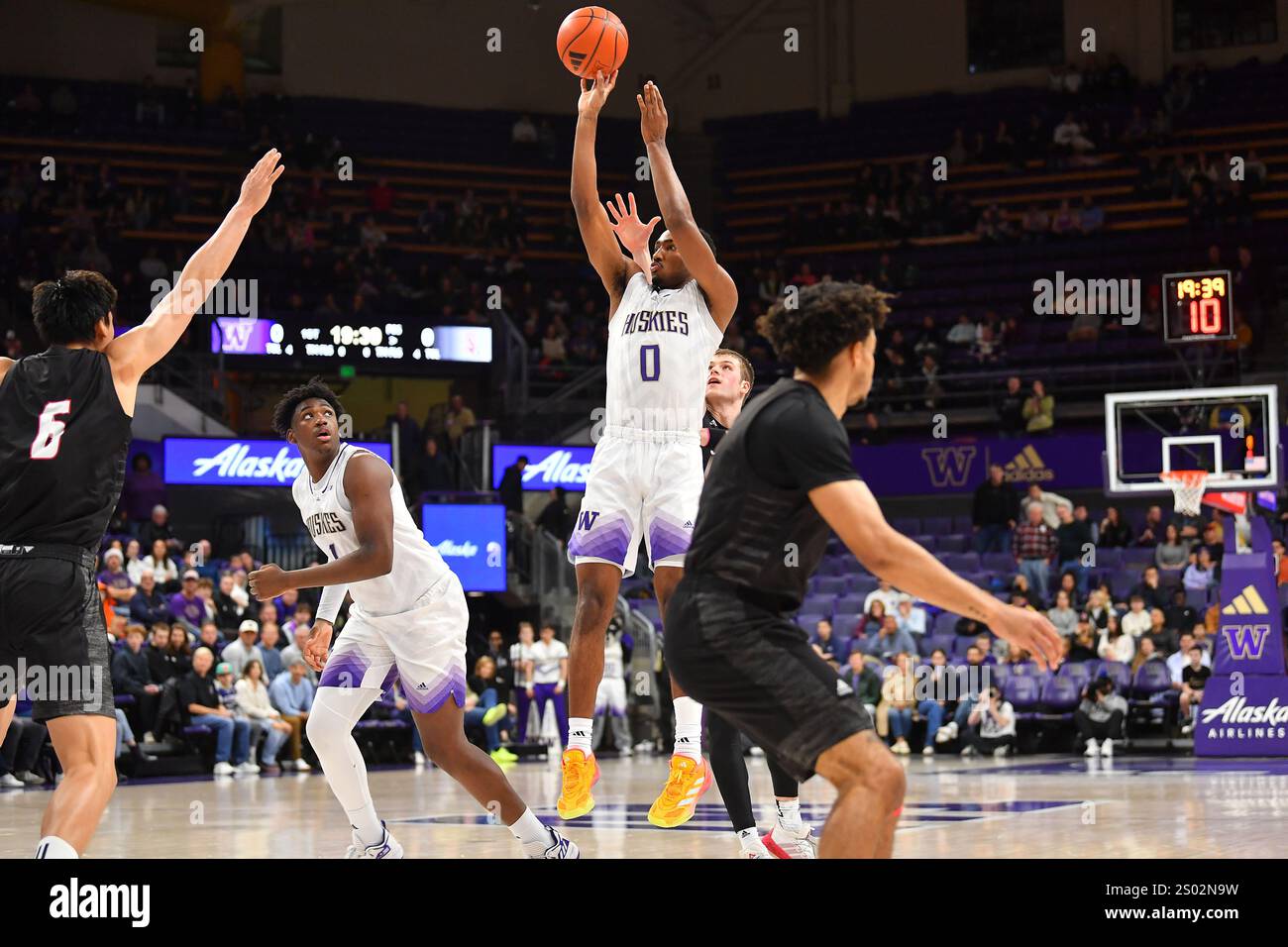 Seattle, Washington, USA. 23rd Dec, 2024. Washington Huskies guard ...