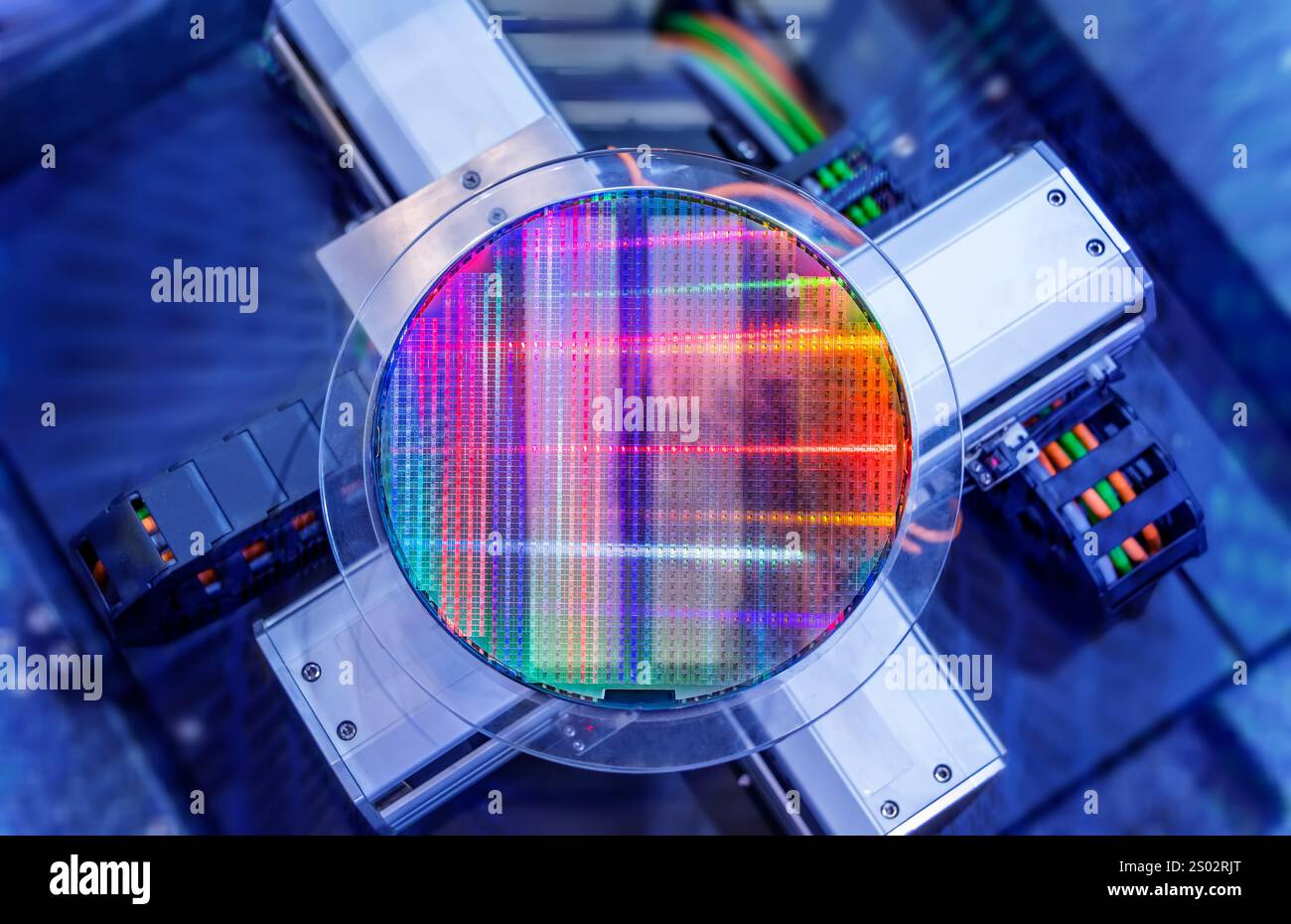 Device for control of manufacture of silicone wafer in a tray with ...