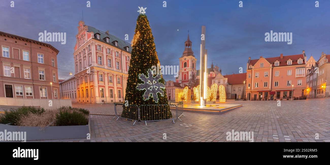 Christmas tree with festive decorations and lights on the Collegiate ...