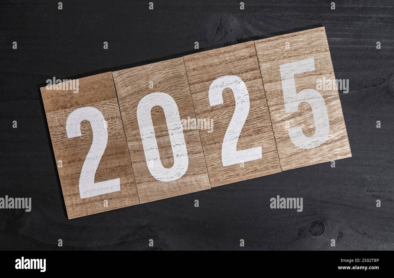 2025 text hi-res stock photography and images - Alamy